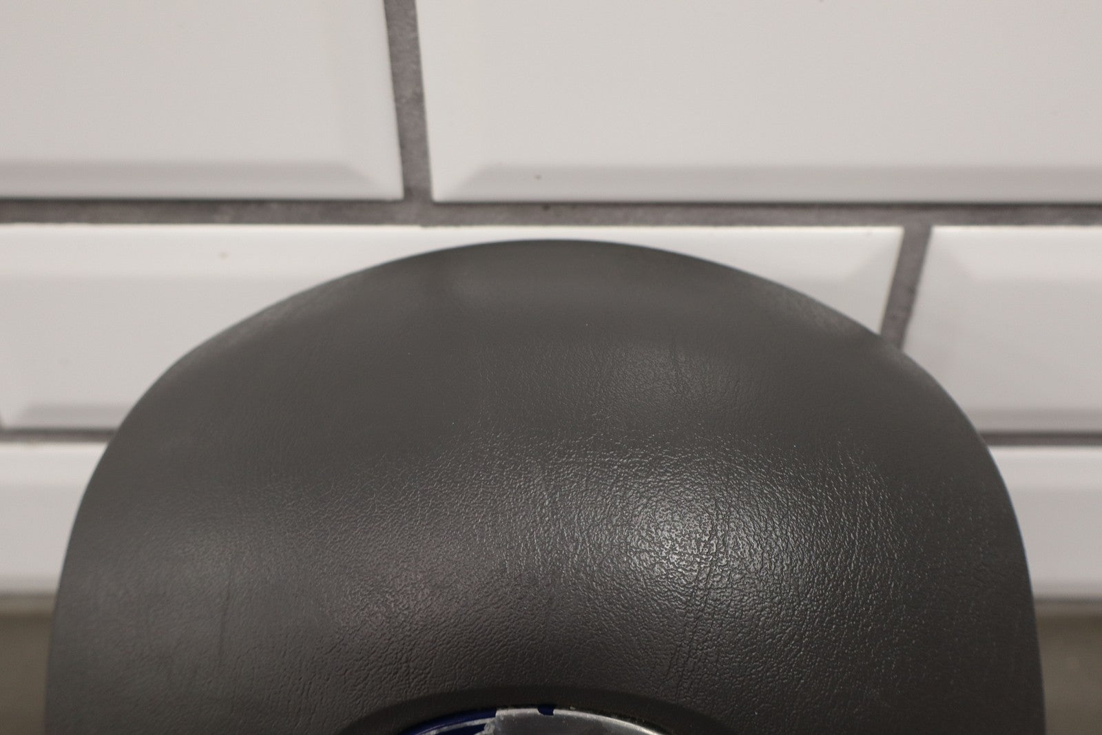 2002-2004 Ford Excursion Driver Steering Wheel Air Bag Medium Flint 3E ...