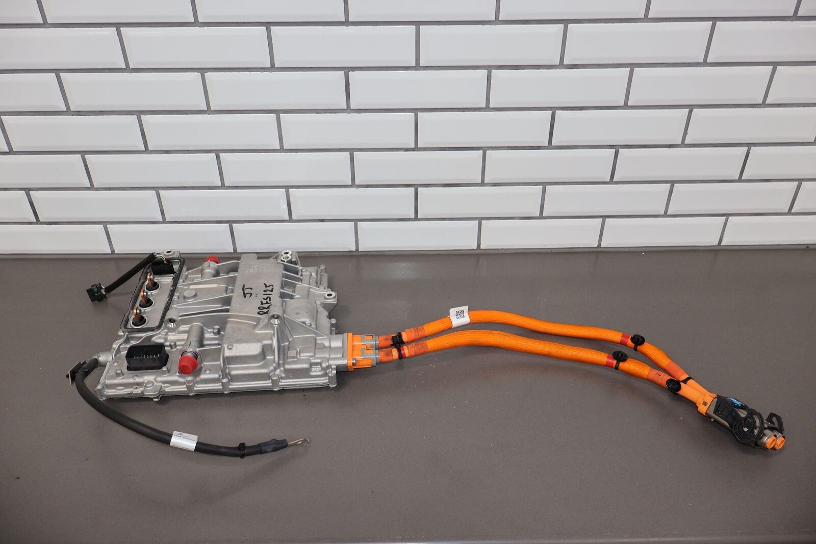 2023 Fisker Ocean One Rear Drive Motor Control Module Unit ...