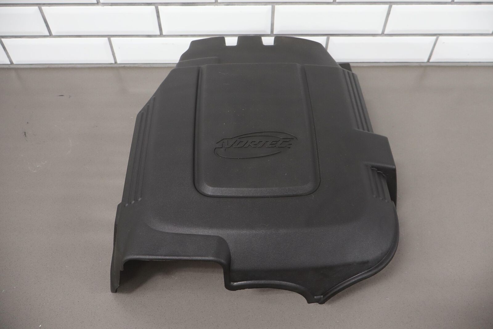 07-13 Chevy Silverado 5.3L LC9 V8 Engine Cover OEM - J & J Auto Wrecking