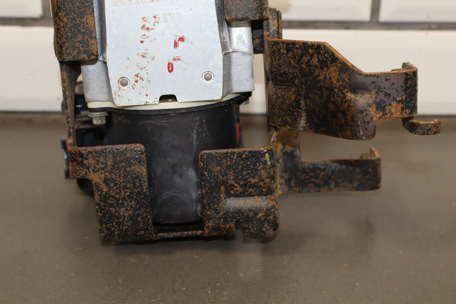 01-02 Chevy GMC 2500HD ABS Pump Module Assembly with Bracket – J & J ...