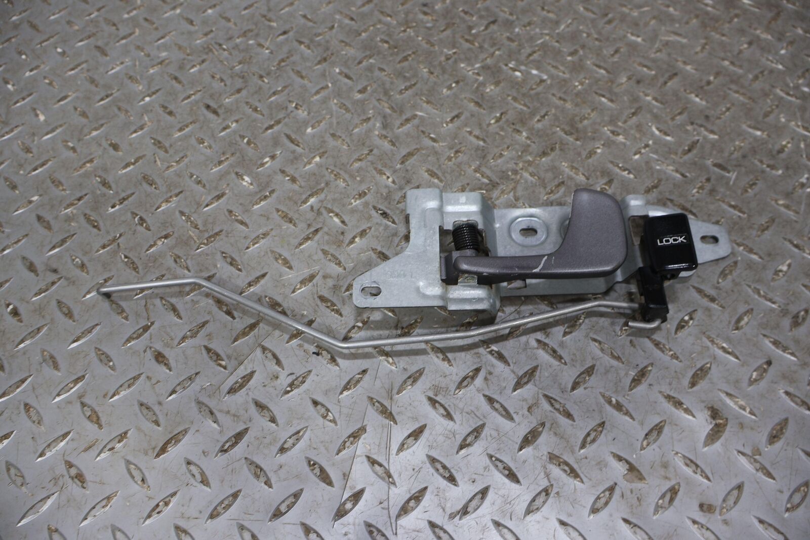 04-07 Honda S2000 AP2 Left LH Door Latch W/ Inner Door Handle & Linkage ...